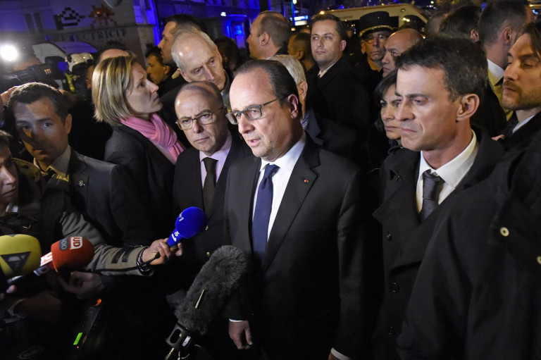 Hollande könyörtelen harcot ígér