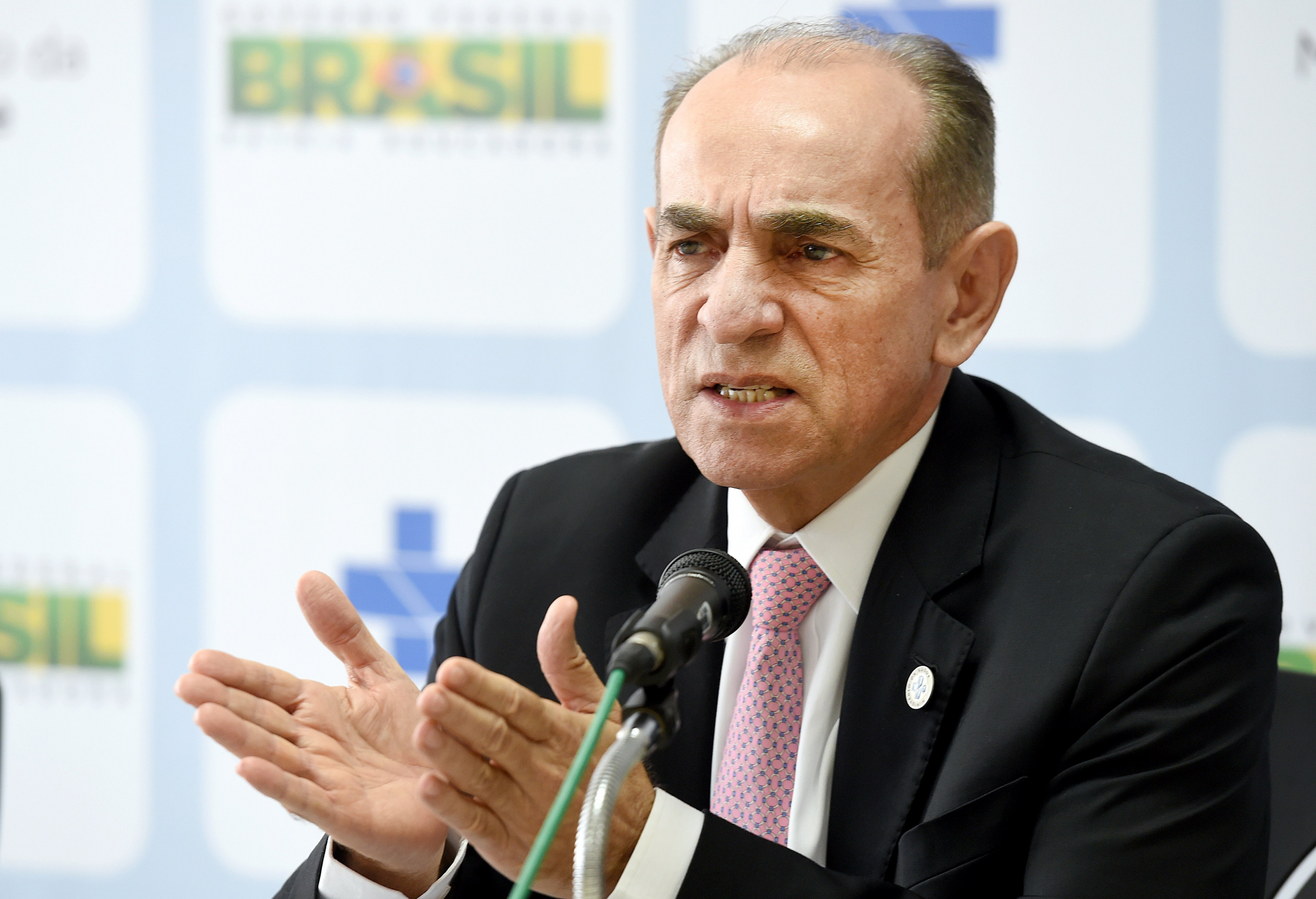 A brazil kormány szerint akár egy éven belül kész lehet a Zika elleni ...