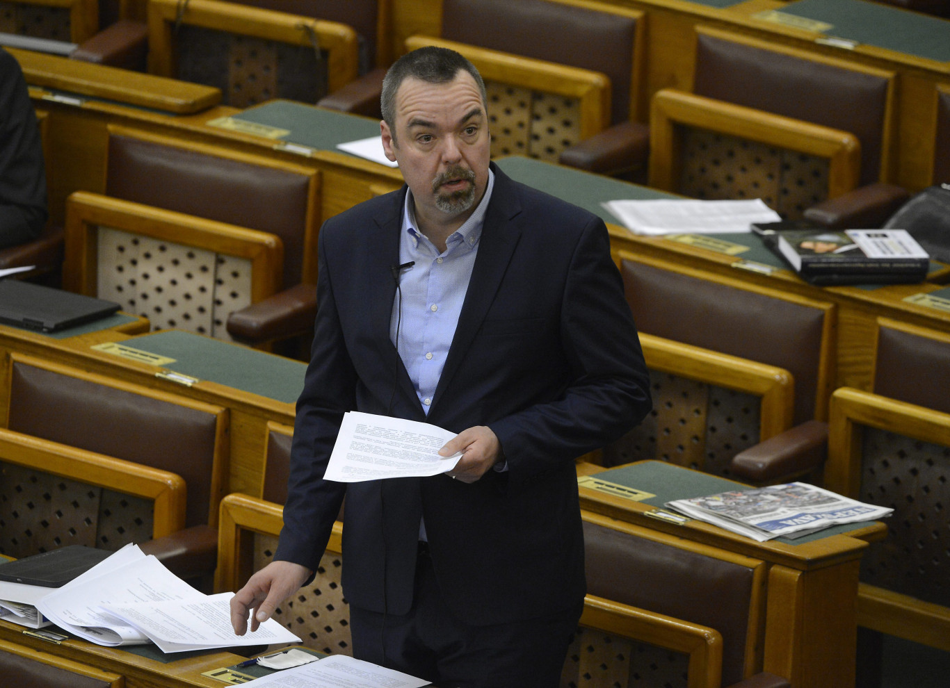 L. Simon: Eljött az idő, hogy az állam bevonuljon a könyvpiacra