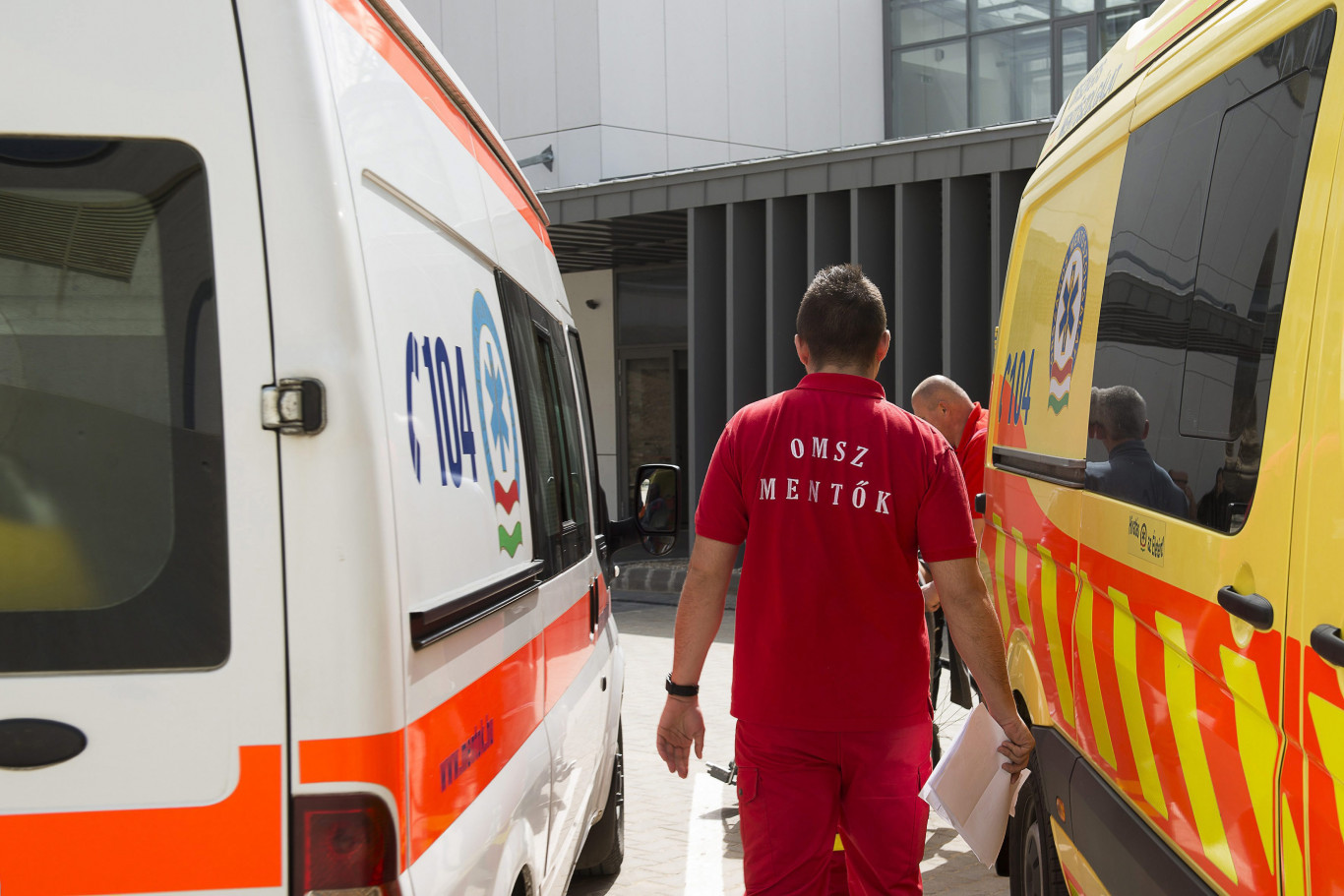 Nem jött érte a mentő, rossz volt a CT