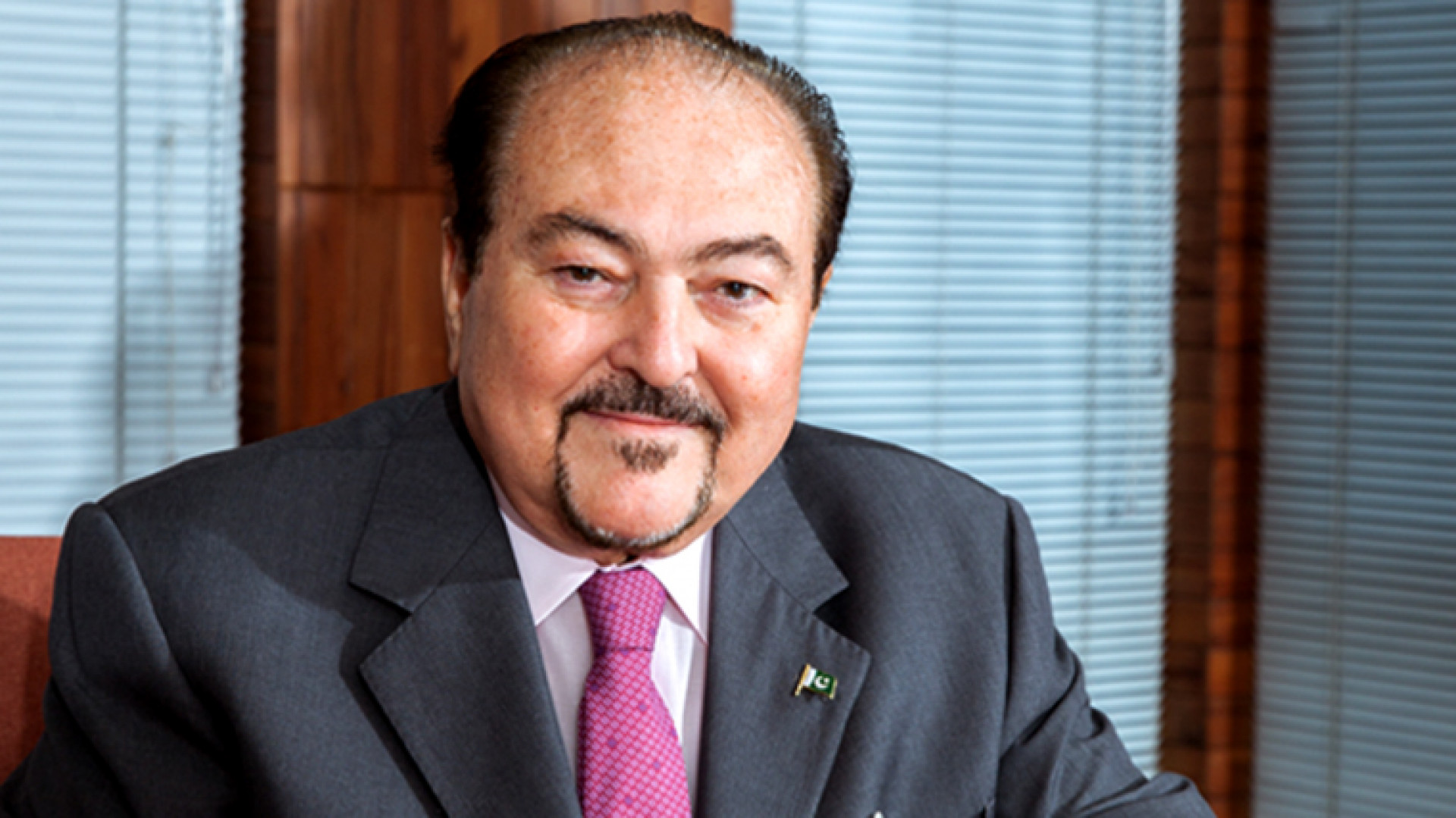 Visszaállamosítják Pharaon szétlopott hőgyészi Apponyi-kastélyát