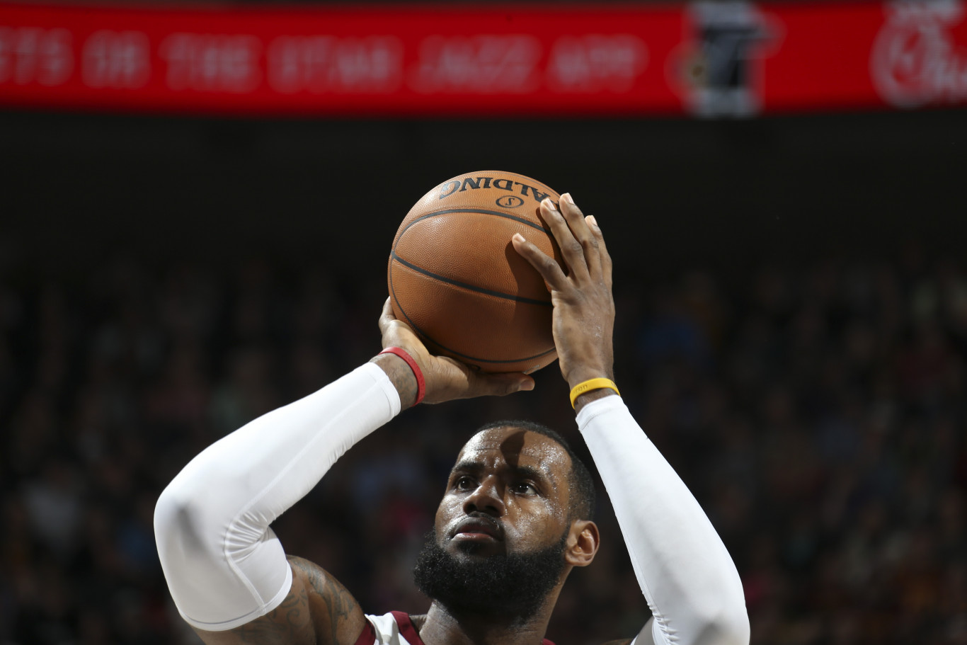 Los Angelesbe igazol LeBron James