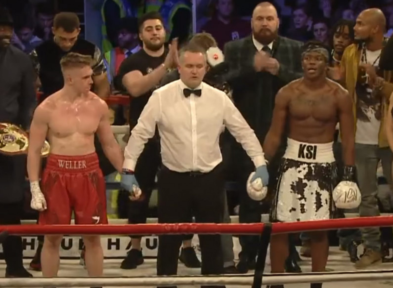 KSI majdnem kiütötte Logan Pault, végül mégis döntetlen lett a vége a ...