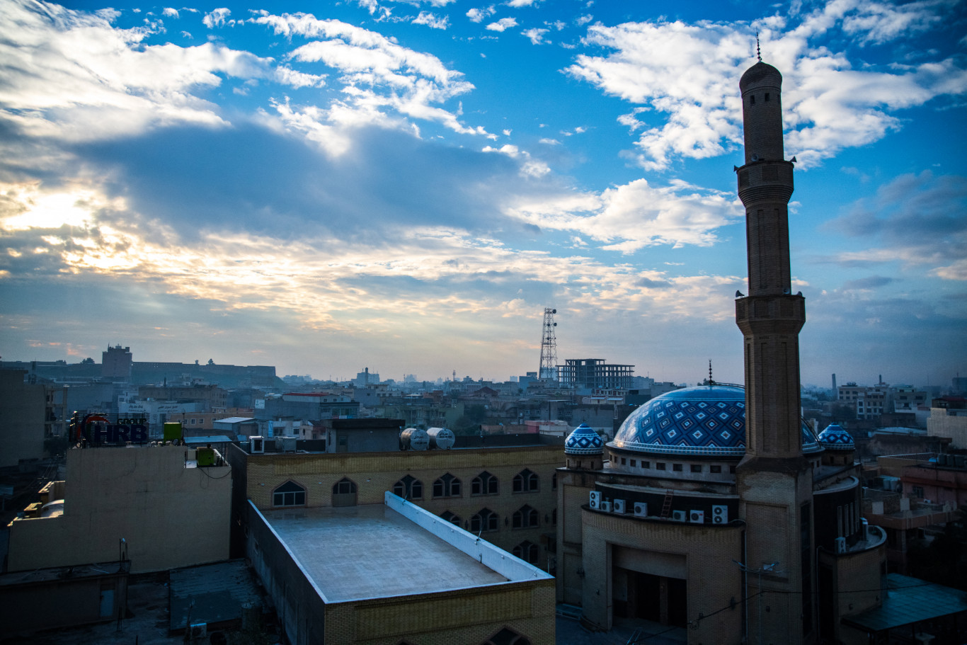 Iránból érkező rakéták csapódtak egy észak-iraki városba
