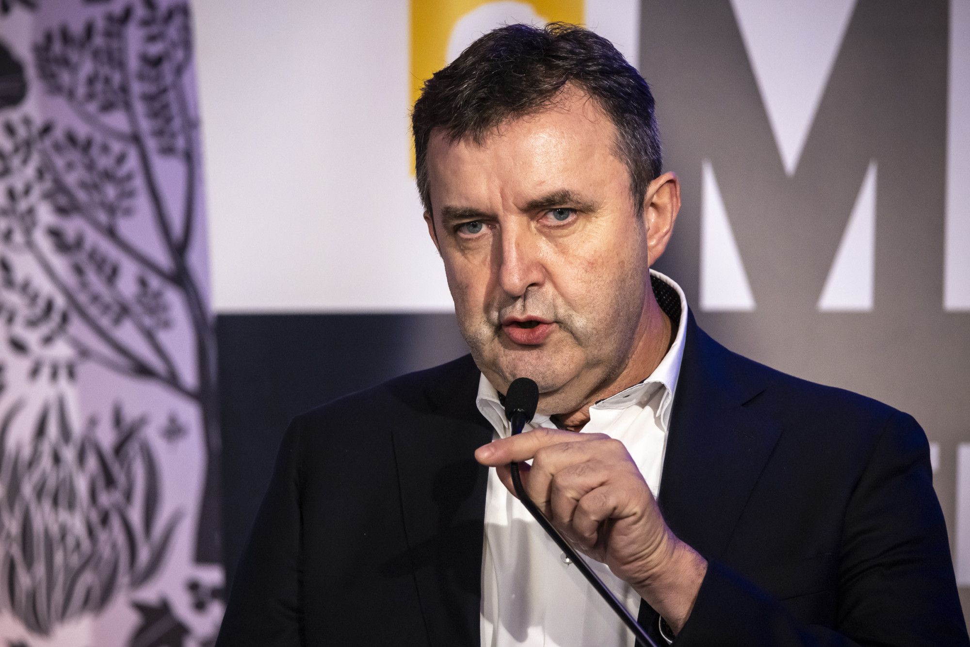 A Korm nyb l T voz Palkovics L szl Minimum Havi 5 Milli s Fizet ssel