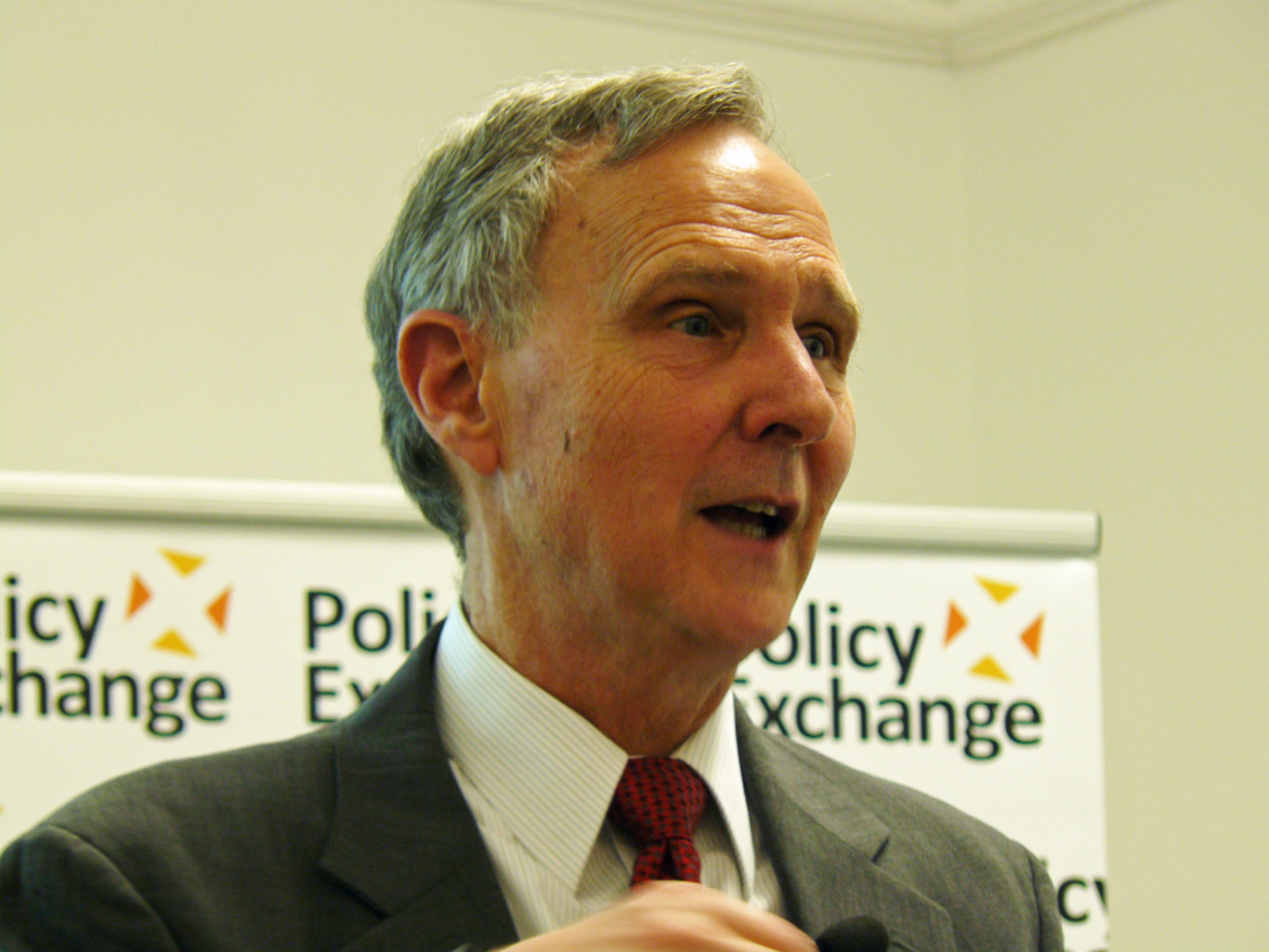 Eric Hanushek Budapesten: A jó hazai oktatás megkétszerezné a magyar GDP-t