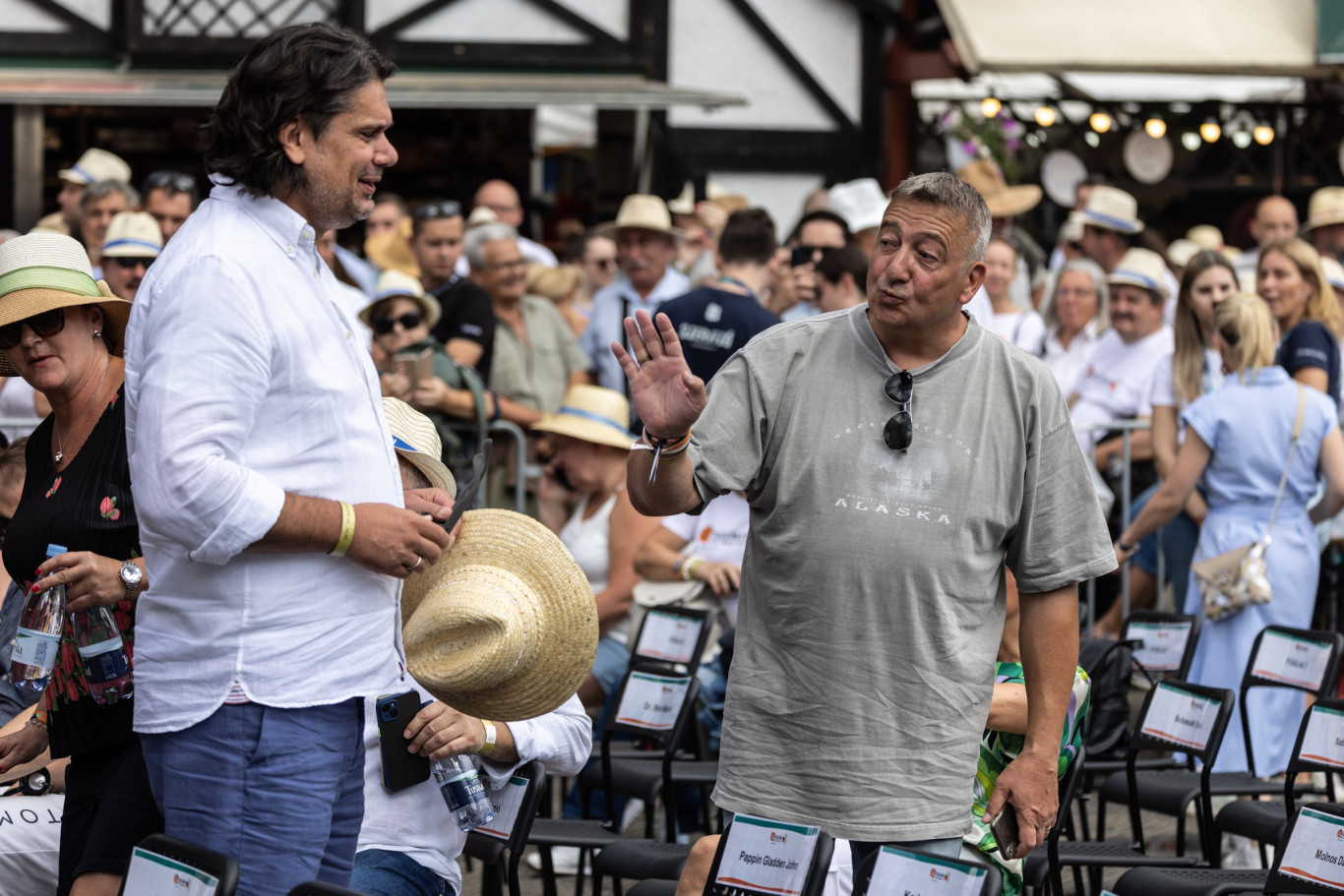 Bayer Zsolt az orosz elnök szülinapján: Putyin eléggé pontosan látja a ...