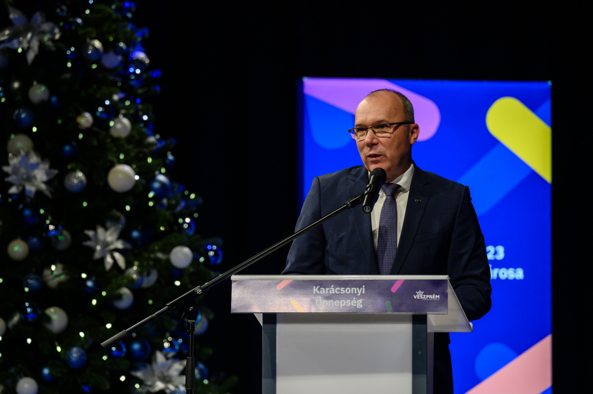 Nincs változás Veszprémben, a fideszes Porga marad a polgármester