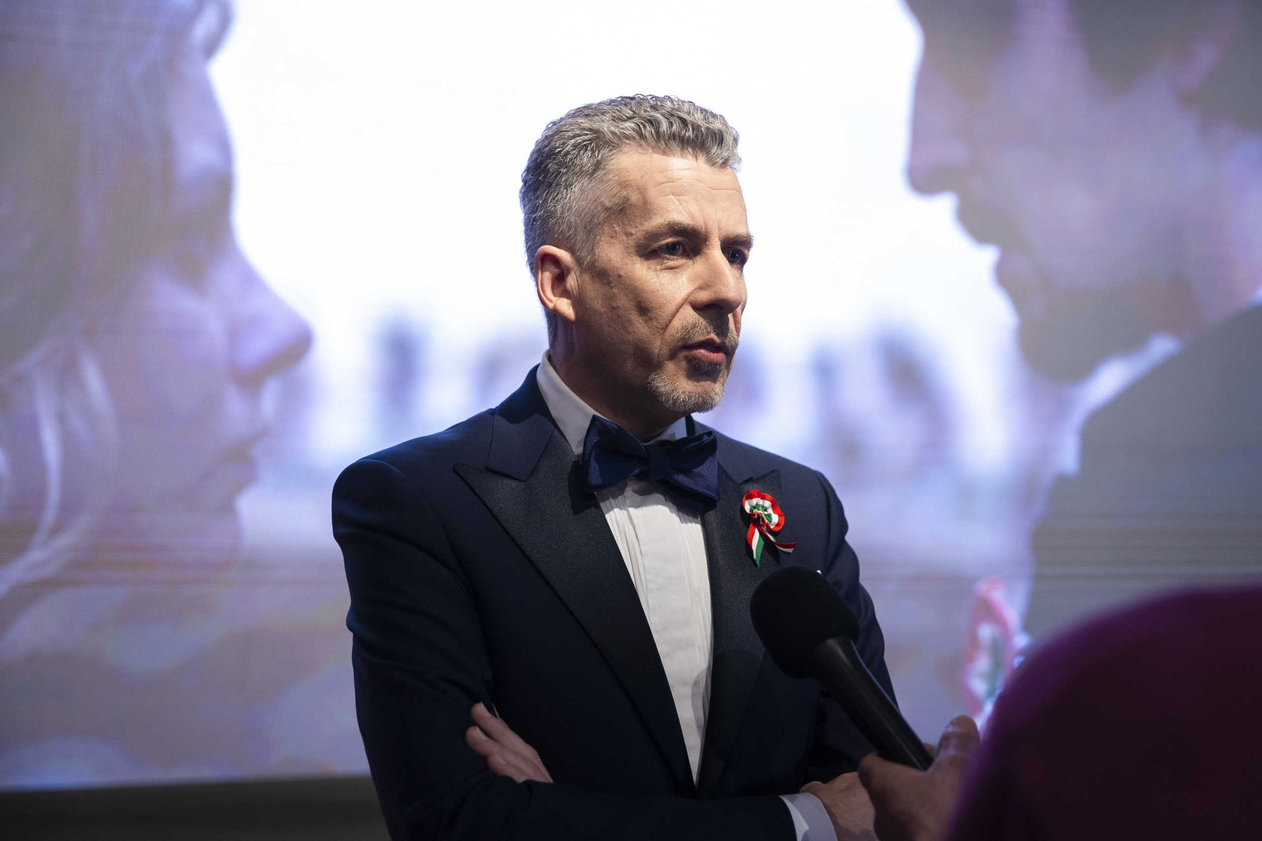 Rákay Philip a Petőfi-film történelmi hűsége miatt okoskodóknak üzent