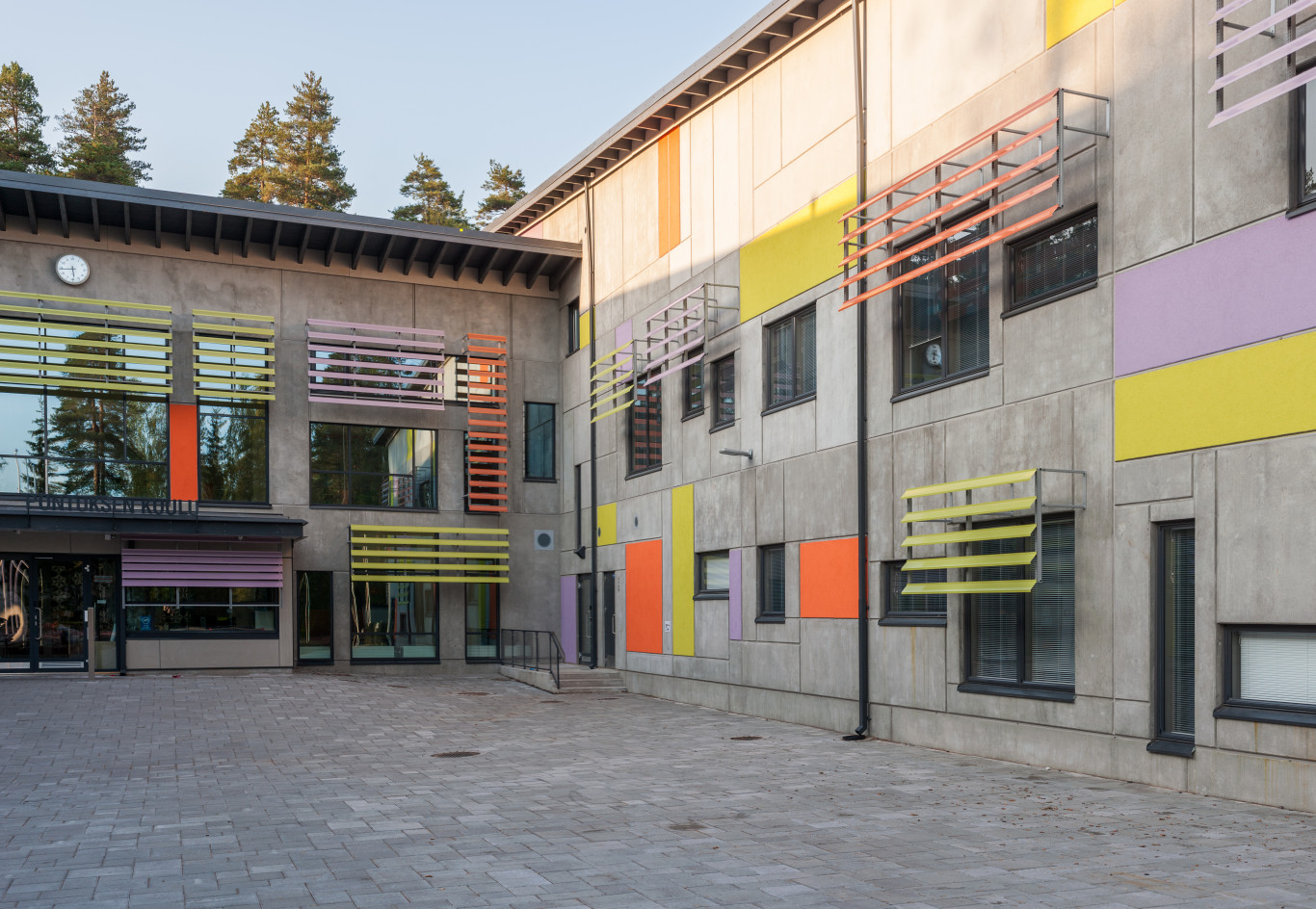 A neten lógó diákok hajlamosak leginkább lógni az iskolából