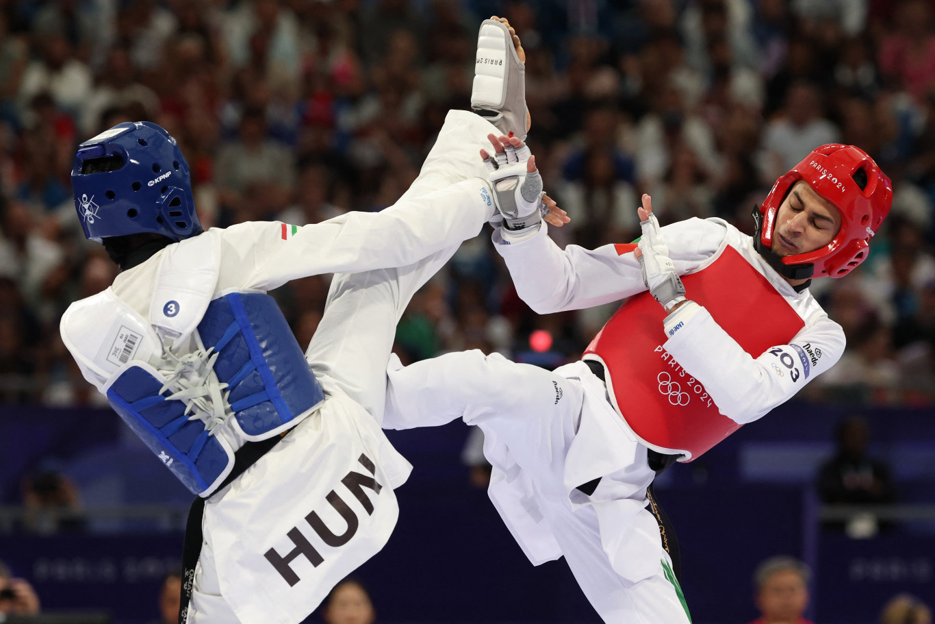 Salim Omart az olimpiai bajnok verte a negyeddöntőben