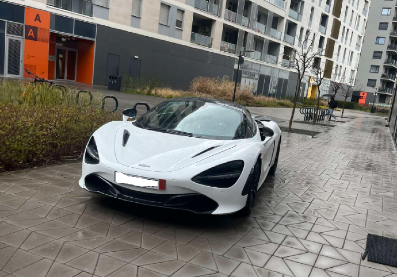 Beáll a szarjával: eddig ismeretlen magyar költő publikálta az idei év ...