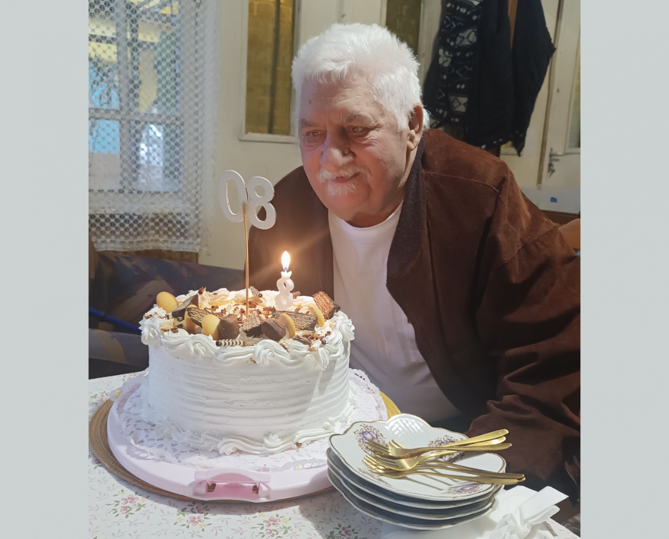 Meghalt Kadlott Karcsi