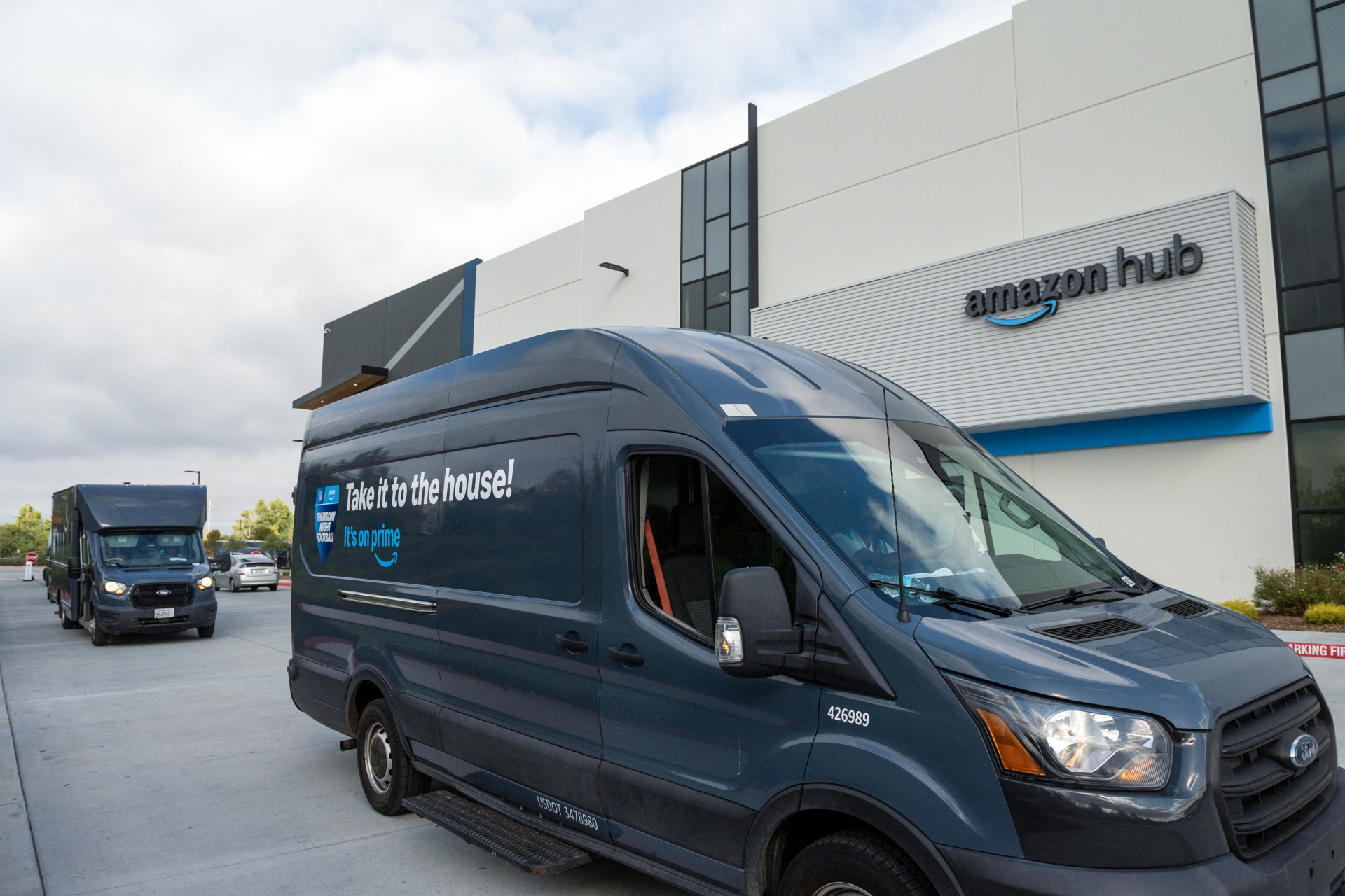 Óriási leépítés jön az Amazonnál, akár 30 ezer embert is kirúghatnak